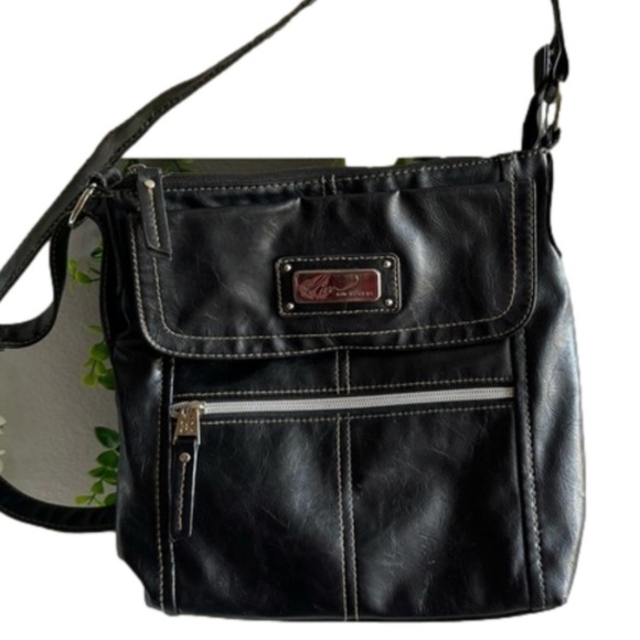 Kim Rogers | Bags | Kim Rodgers Black Leather Crossbody Bag | Poshmark